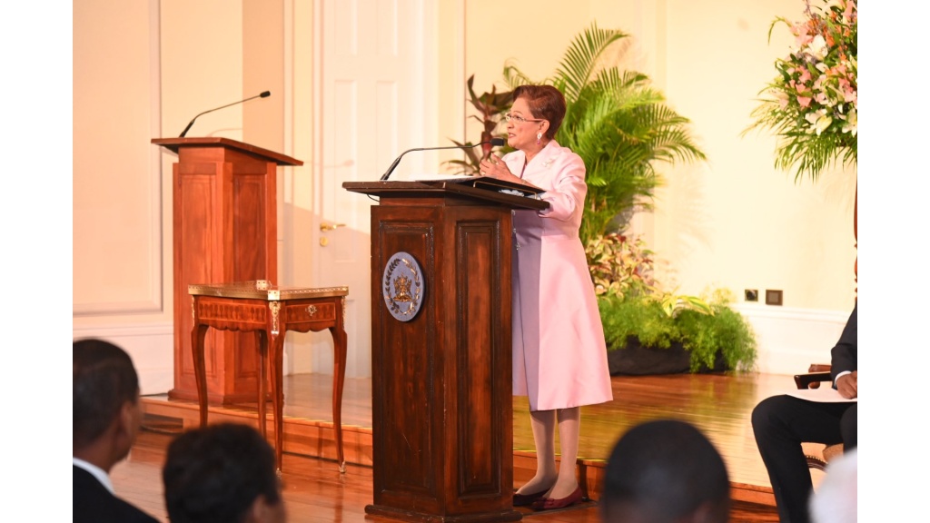 US Secretary of State calls PM Persad-Bissessar - Loop News