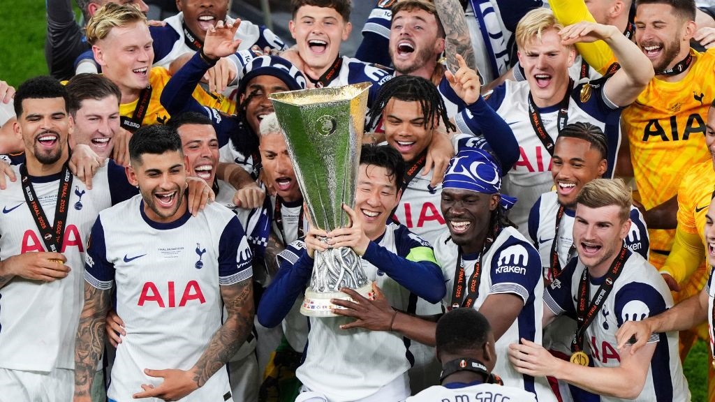 Tottenham beat Man United 1-0 for Europa League title and end long trophy drought - Loop News