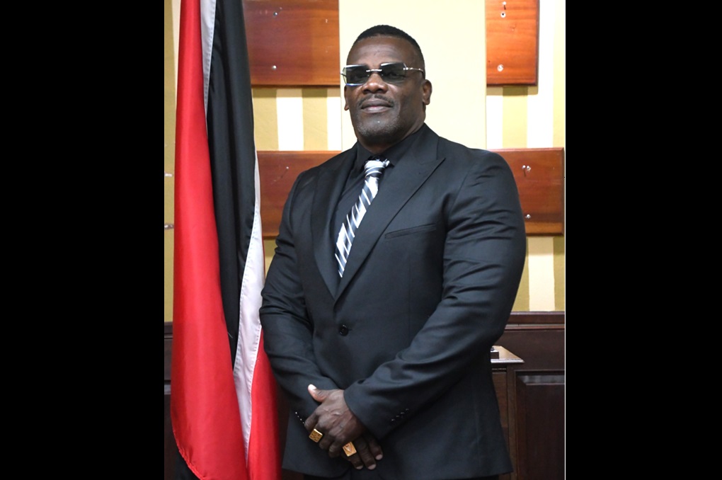 Homeland Security Minister meets with prison, fire officials - Loop News